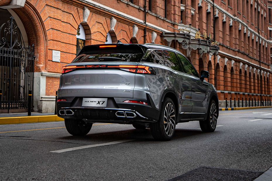 BAIC X7 2025 Images - View complete Interior-Exterior Pictures