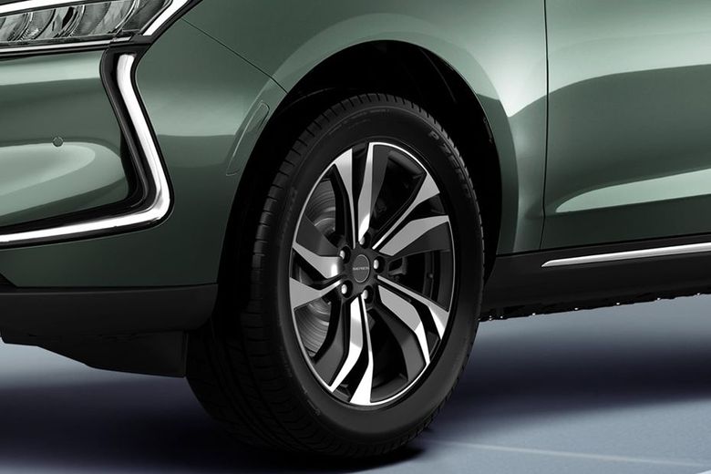 SERES SF EV 2025 Color Options Available in UAE