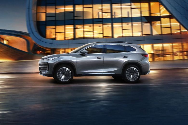 EXEED TXL 2025 Images - View complete Interior-Exterior Pictures