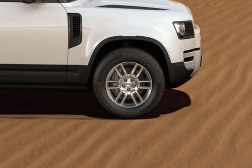 Land Rover DEFENDER 110 Price in UAE – Images, Specs & features, Reviews