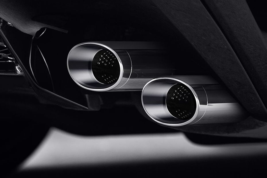 Lexus RC F Price in UAE - Images, Specs, Reviews & Compare