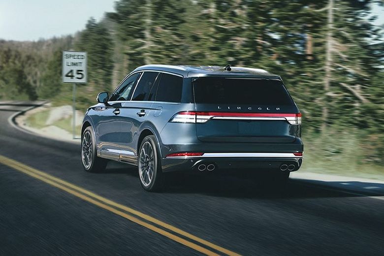 Lincoln Aviator 2025 Color Options Available in UAE