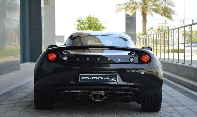 Lotus Evora S Images – View All Interior, Exterior & Color Options