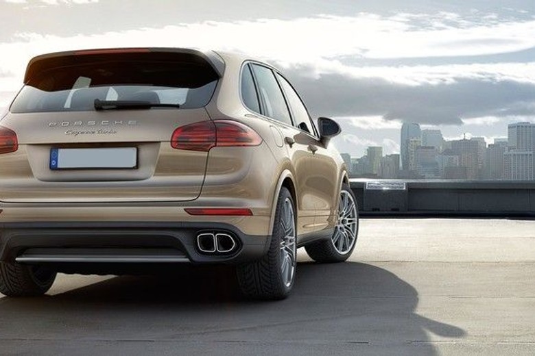 Porsche Cayenne Turbo Images - View complete Interior-Exterior Pictures