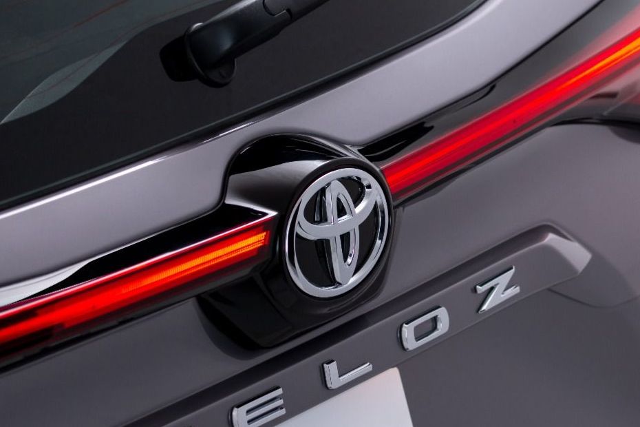 Toyota Veloz 2024 Images - View complete Interior-Exterior Pictures