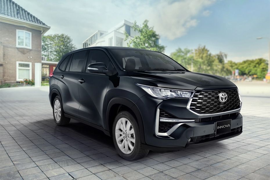 Toyota Innova Hycross 2024 2.0L HYBRID Price, Photos, Spec