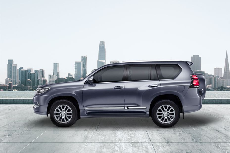 Toyota PRADO 2024 Images - View complete Interior-Exterior Pictures ...