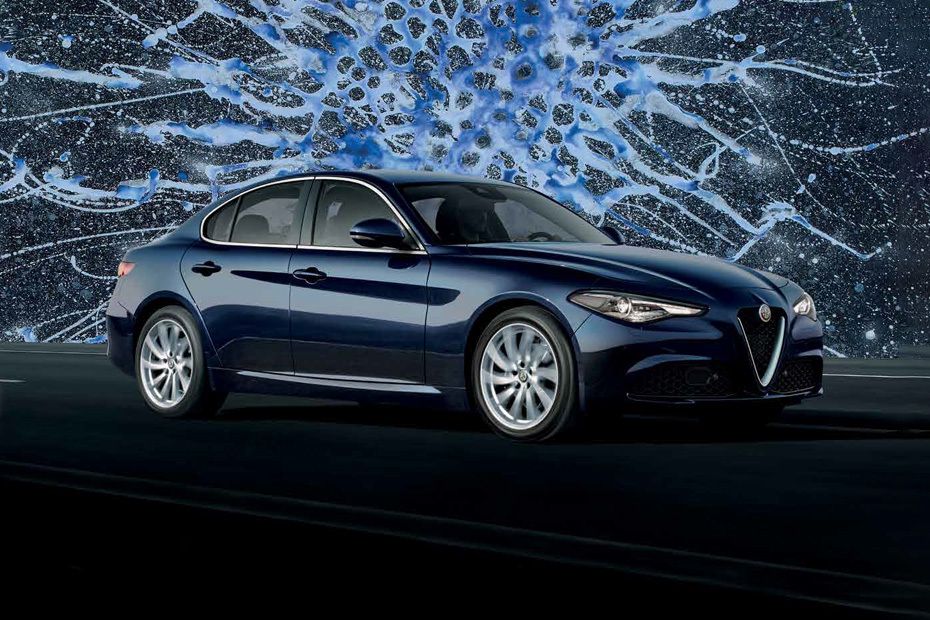 Alfa Romeo Giulia 2024 2.0L Base Price, Photos, Spec