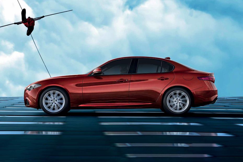 Alfa Romeo Giulia 2024 Price in UAE - Reviews, Specs & October Offers
