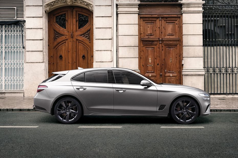 Genesis G70 SB 2025 Price in UAE - Images, Specs, Reviews & Compare