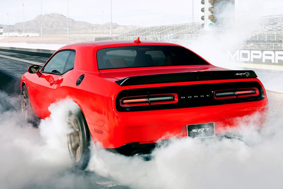 Dodge Challenger Price in UAE - Images, Specs, Reviews & Compare