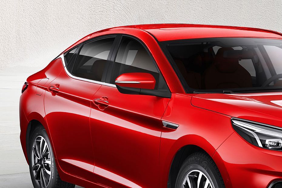 JAC J7 Price in UAE – Images, Specs & features, Reviews
