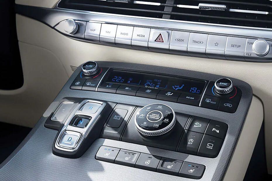 Discontinued Hyundai Palisade Features & Specs