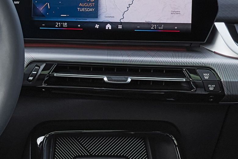 BMW IX2 2025 Color Options Available in UAE