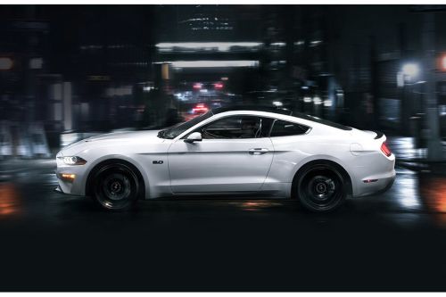 Mustang-based 2020 Shelby GT500 unwrapped