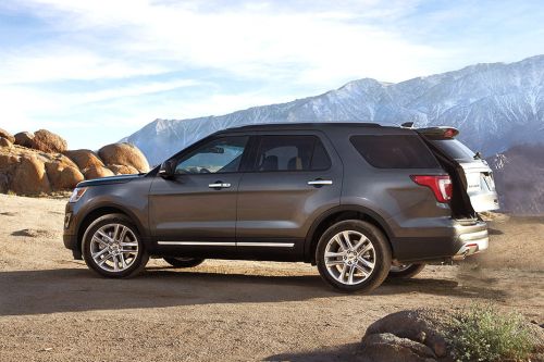 Ford reveals new hybrid version of Explorer SUV for Europe