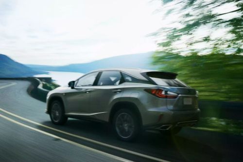 Toyota PRADO 2024 Images - View complete Interior-Exterior Pictures ...