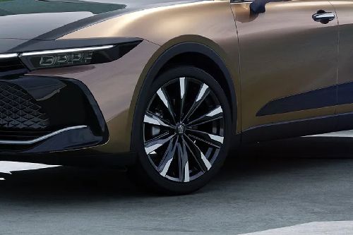 Toyota Crown Landscape debuts in Japan targeting off-road enthusiasts