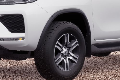 Toyota Fortuner - Variants explained