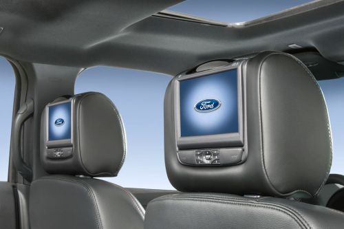 Ford reveals new hybrid version of Explorer SUV for Europe